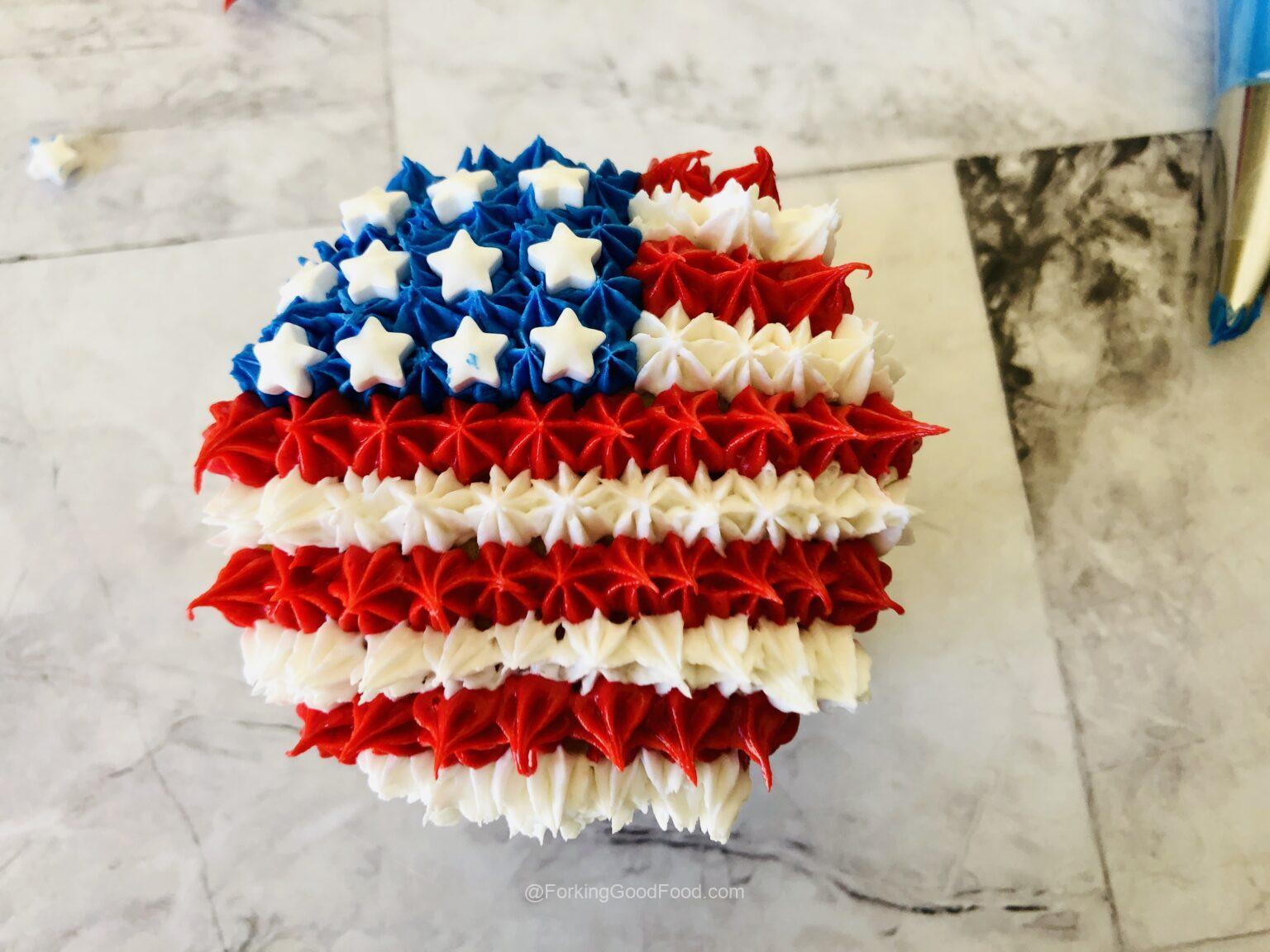 Easy American Flag Cupcakes - Forking Good Food