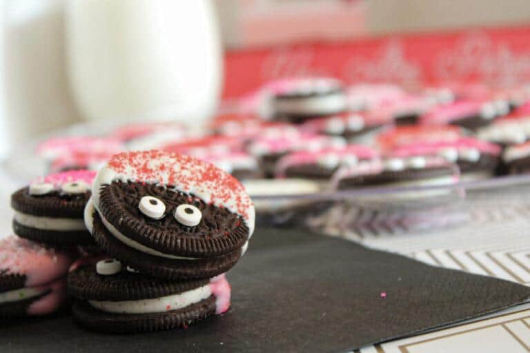 Valentine Oreo Lovebug Treats