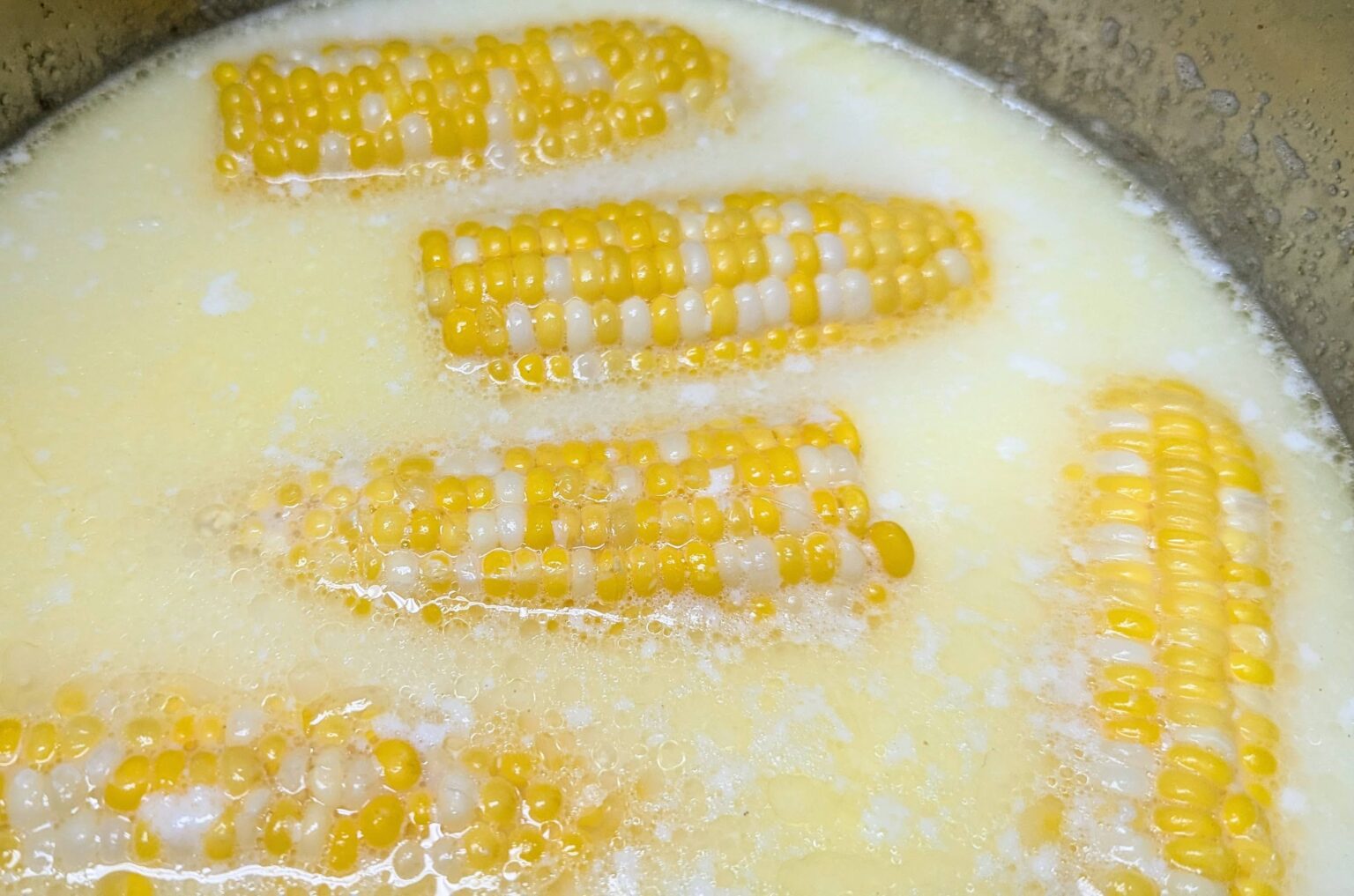 Butter-Bathed Corn on the Cob